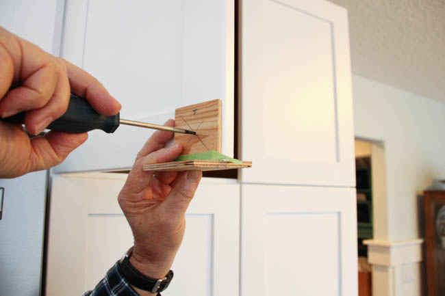 How To Install Kitchen Cabinet Handles Detailed Guide 2020